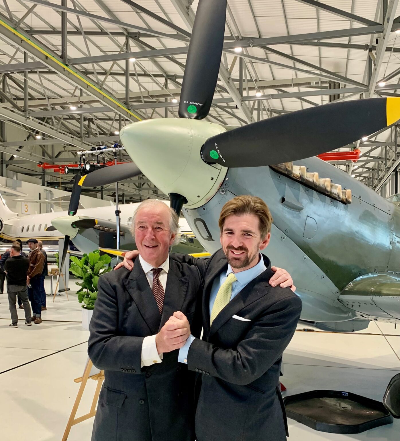 Andrew and Robert Walters honoured by The Royal Aeronautical Society ...
